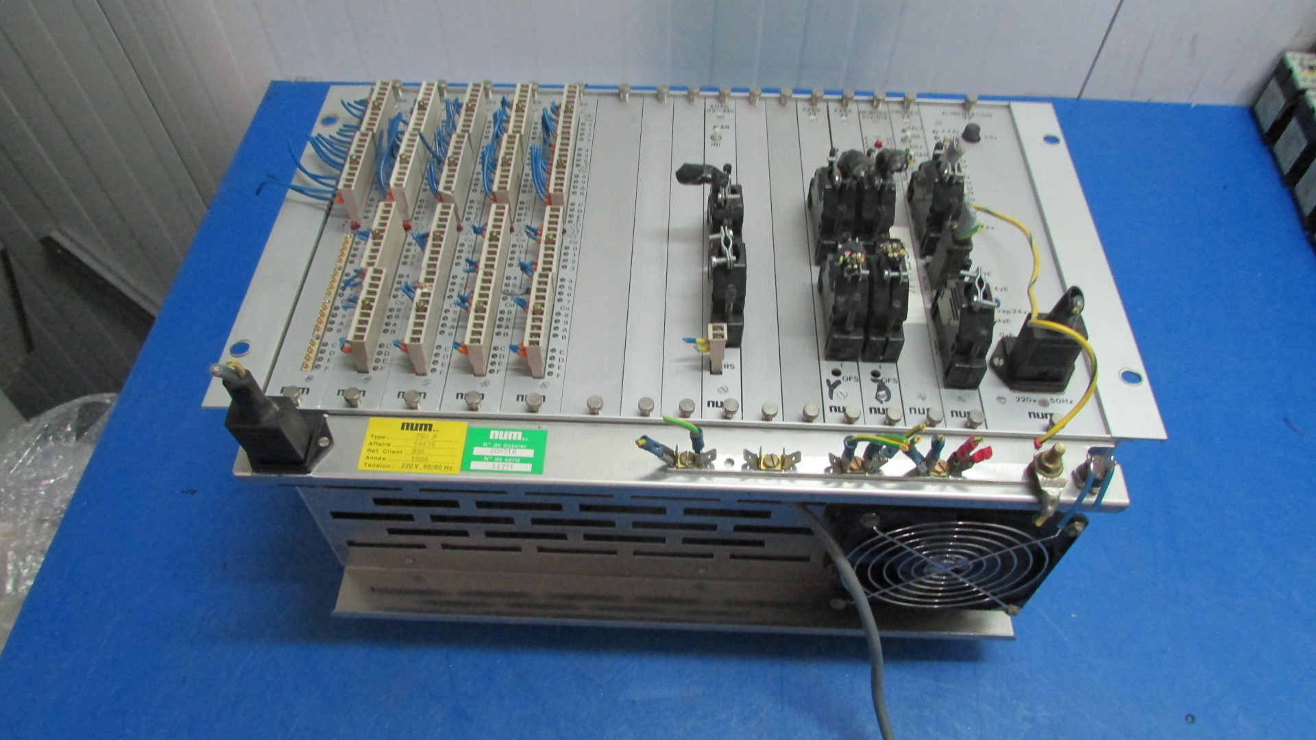 NUM 760 F PROCES V2 AXES V2 MEMOIRE 512 • Cena, Opinie • Sterowniki i regulatory 7543688154 ...