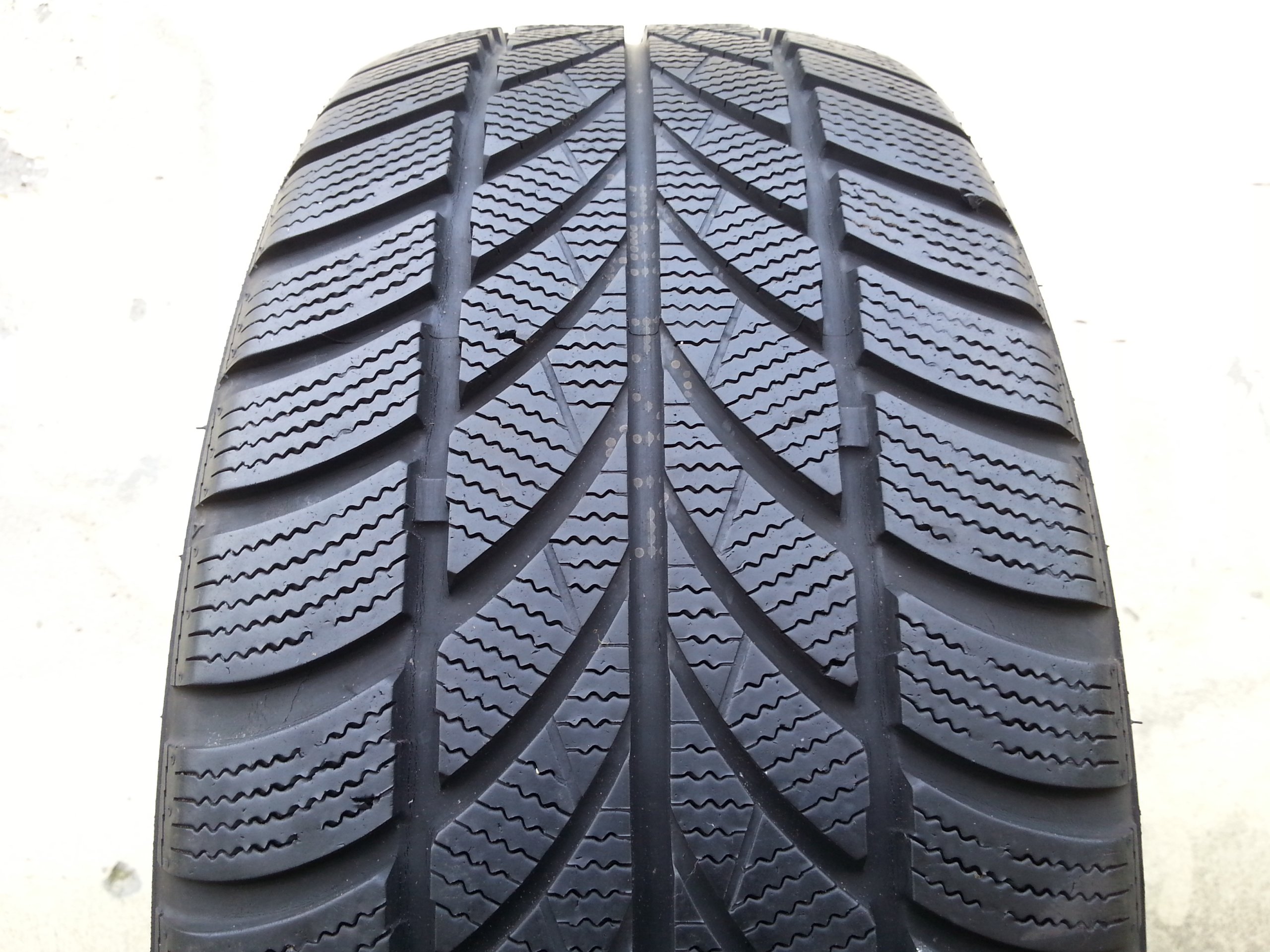 OPONA MAXXIS 215 55 16 ARCTICTREKKER 42304770 za 100 zł z Żydowo ...