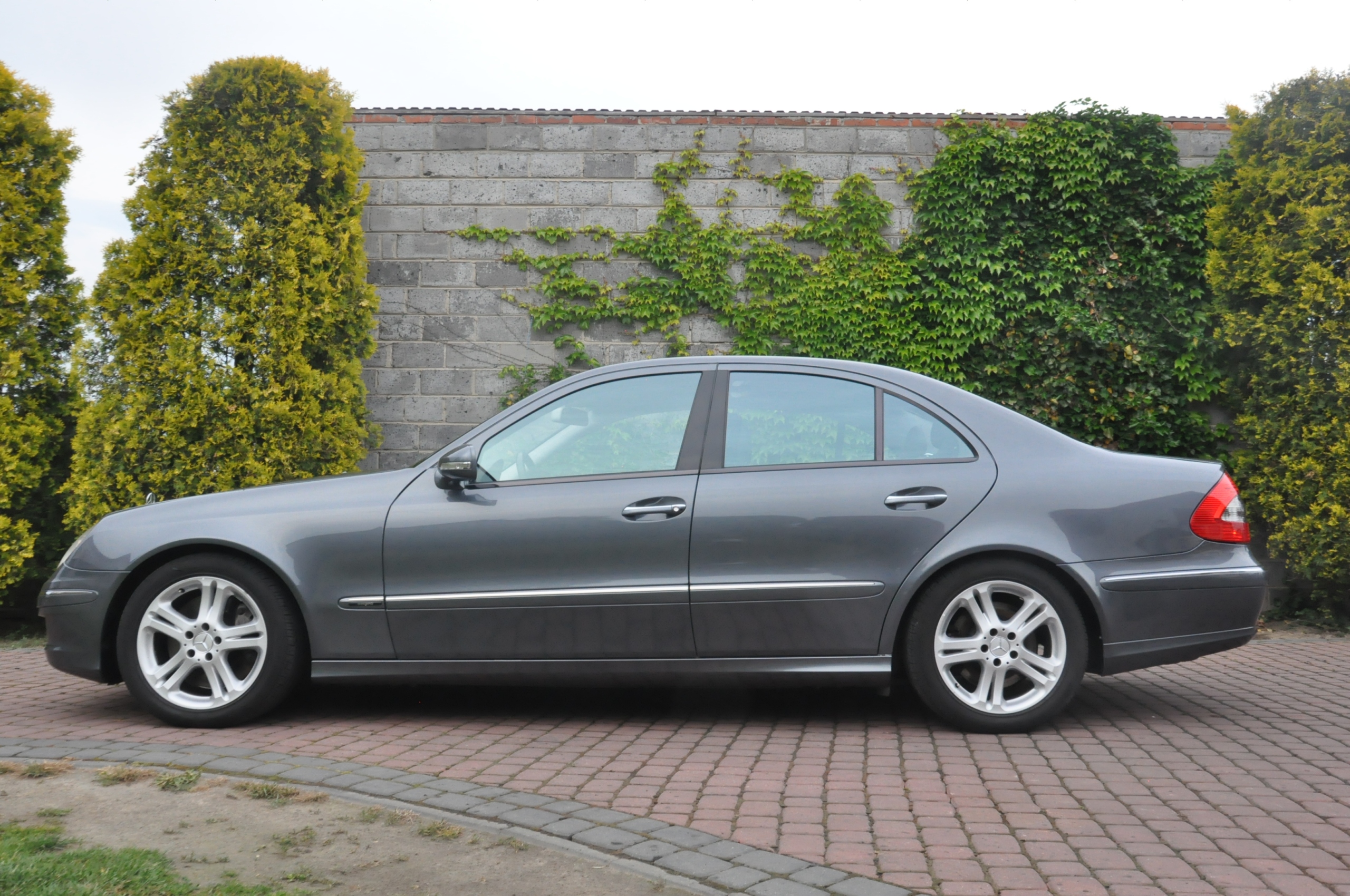 MERCEDES-BENZ W211 E500 (e550) okazja ! - 7599122001 - oficjalne archiwum allegro