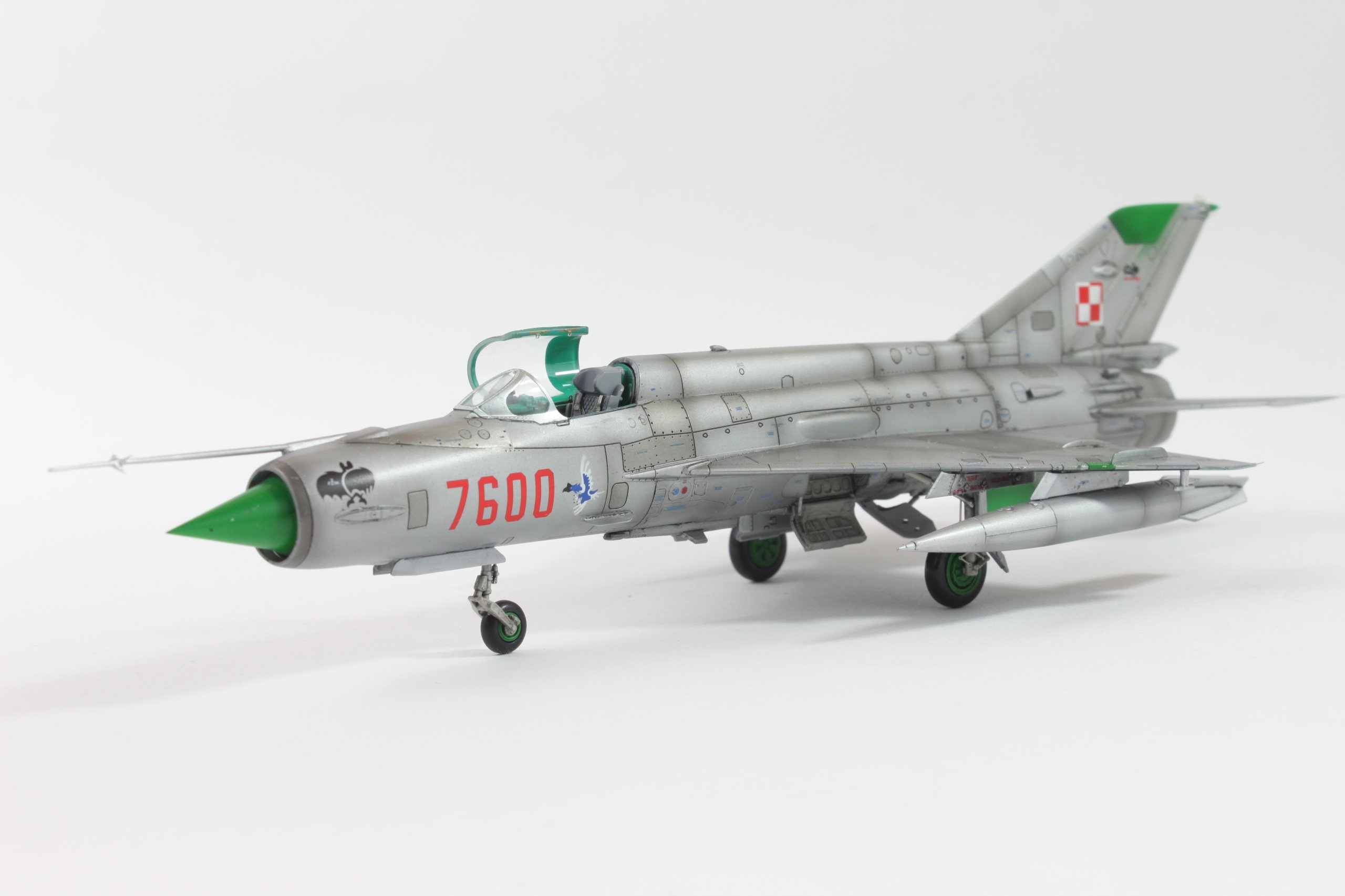 Mig-21MF Eduard 1:72 KOLEKCJONERSKI - 7349058624 - oficjalne archiwum ...