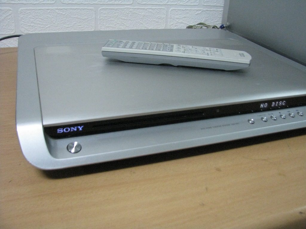 Amplituner Sony DAV-SR2 subwoofer SS-WS12 pilot - 7235593652 ...