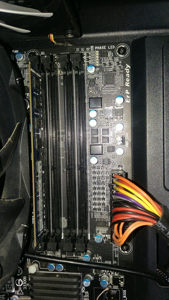 Płyta główna Gigabyte GA-P67A-UD4-B3 Inte P67 1155 - 7173801063 ...