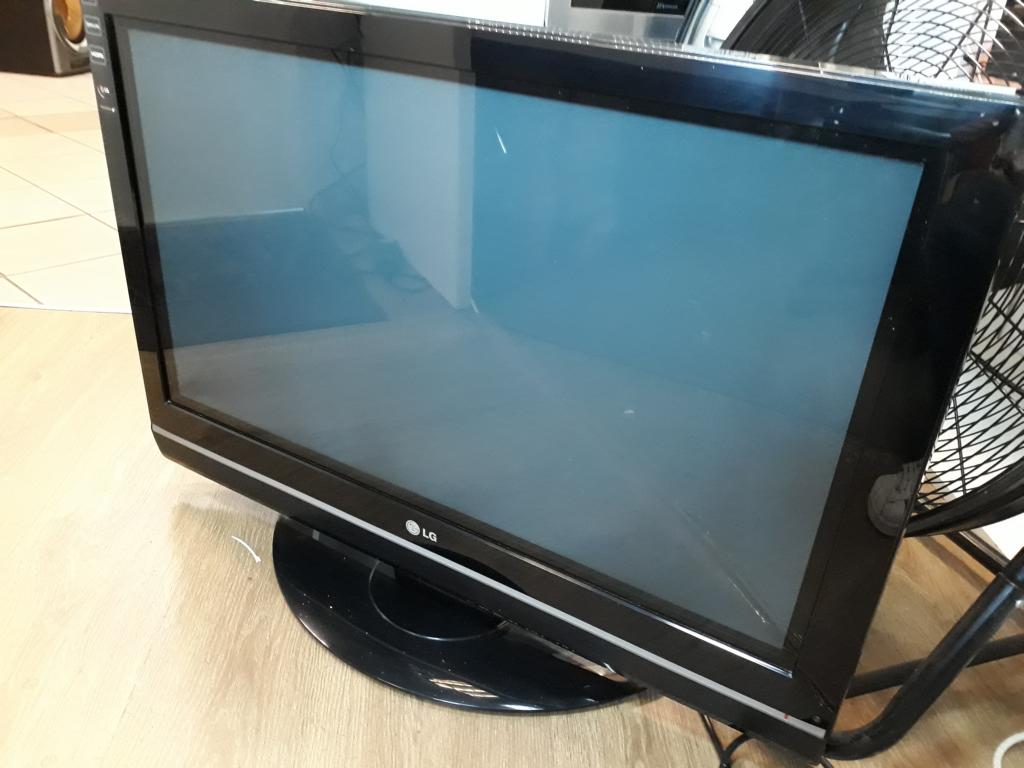 TV LG 32 PC 51 - 7349030239 - oficjalne archiwum Allegro