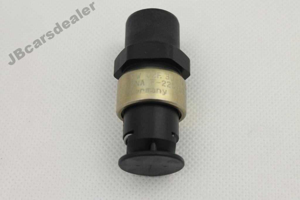 KRÓCIEC ZAWÓR VW T4 2.5 TDI 02F30136A ORYGINALNY - 6557298532 ...