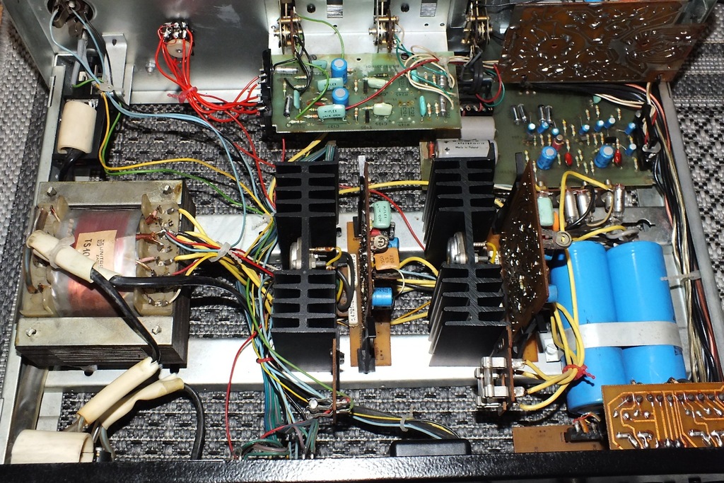 UNITRA WZMACNIACZ WS-303 by mpbox - 7190636367 - oficjalne archiwum Allegro