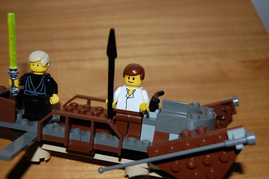 LEGO STAR WARS 7104 Desert Skiff 2000 rok - 7452963248 - oficjalne ...