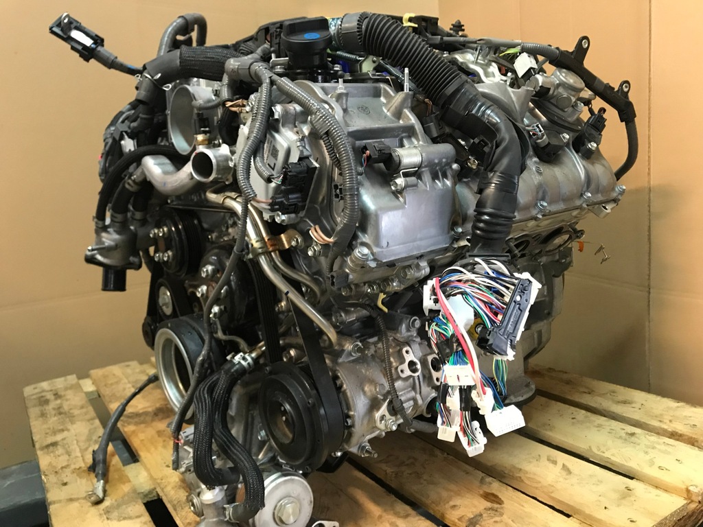 LEXUS RC RCF RC-F silnik kompletny 5.0 V8 2UR 16r - 7015703935 - oficjalne archiwum Allegro