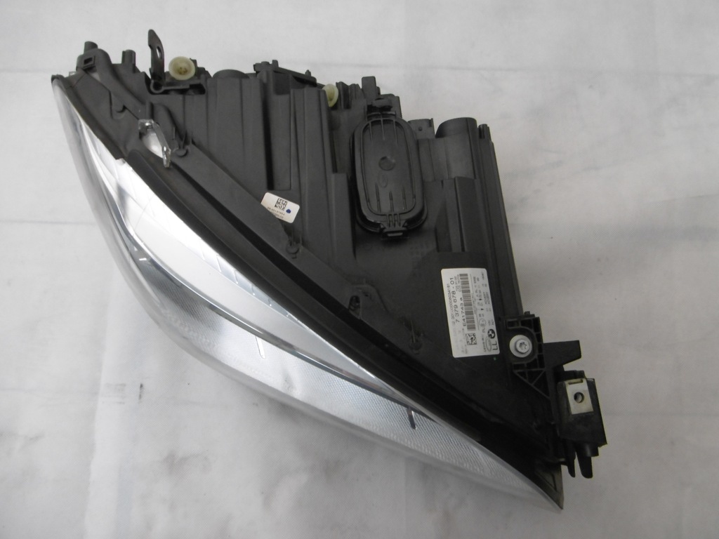 BMW 7 F01 REFLEKTOR LED PRAWY 63117348496 - 7345451962 - oficjalne ...