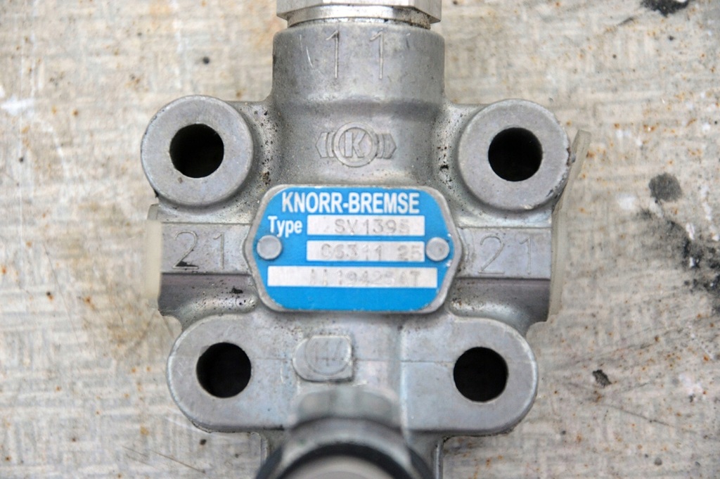 KNORR zawór poziomujący SV1395 - 7522656637 - oficjalne archiwum Allegro