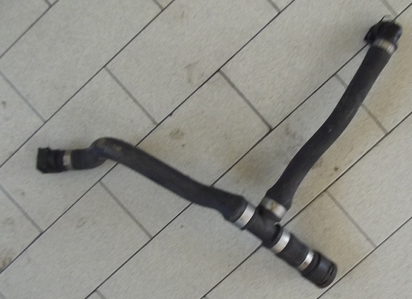 PRZEWÓD WĄŻ RURA WODY BMW E46 8385235 - 7186420781 - oficjalne archiwum ...