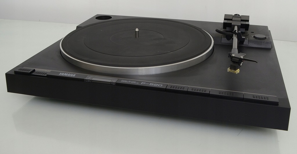 Yamaha P-520 Natural Sound Direct-Drive Turntable - 7643515574 ...