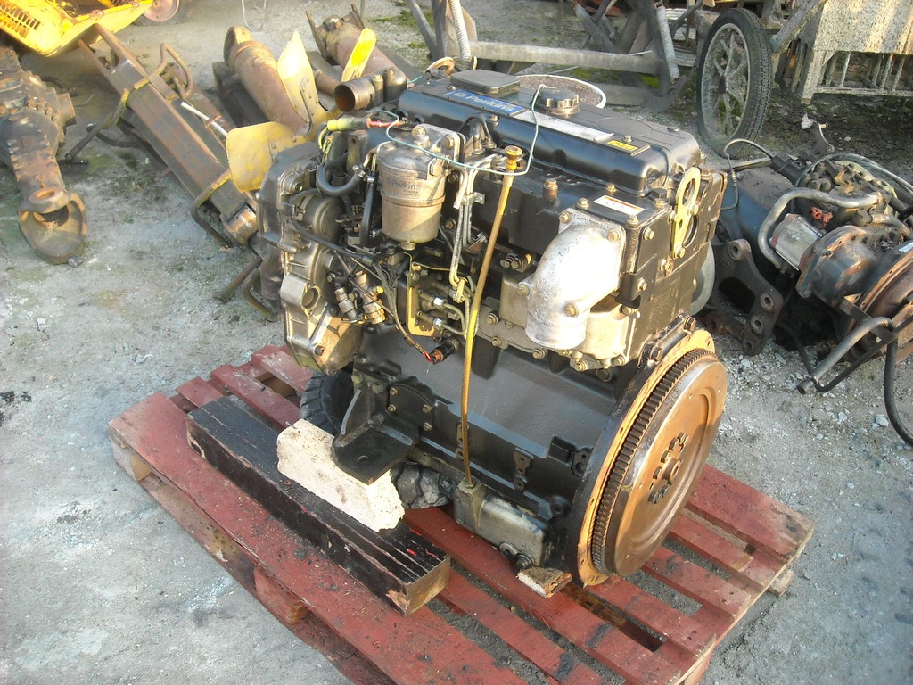 Silnik PERKINS 4 cylindrowy - 7198691704 - oficjalne archiwum Allegro